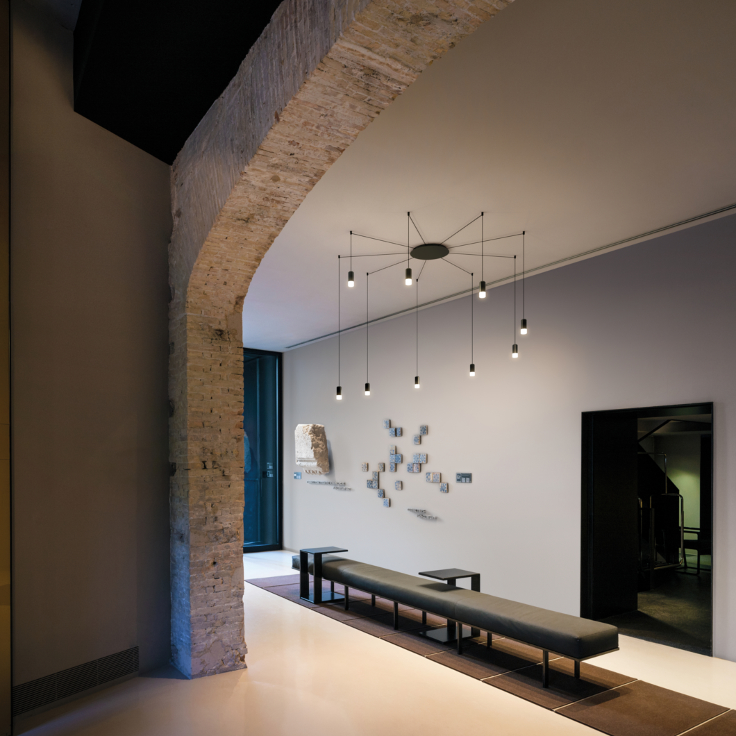 Vibia Wireflow Free Form Pendant | Darklight Design | Lighting Design ...