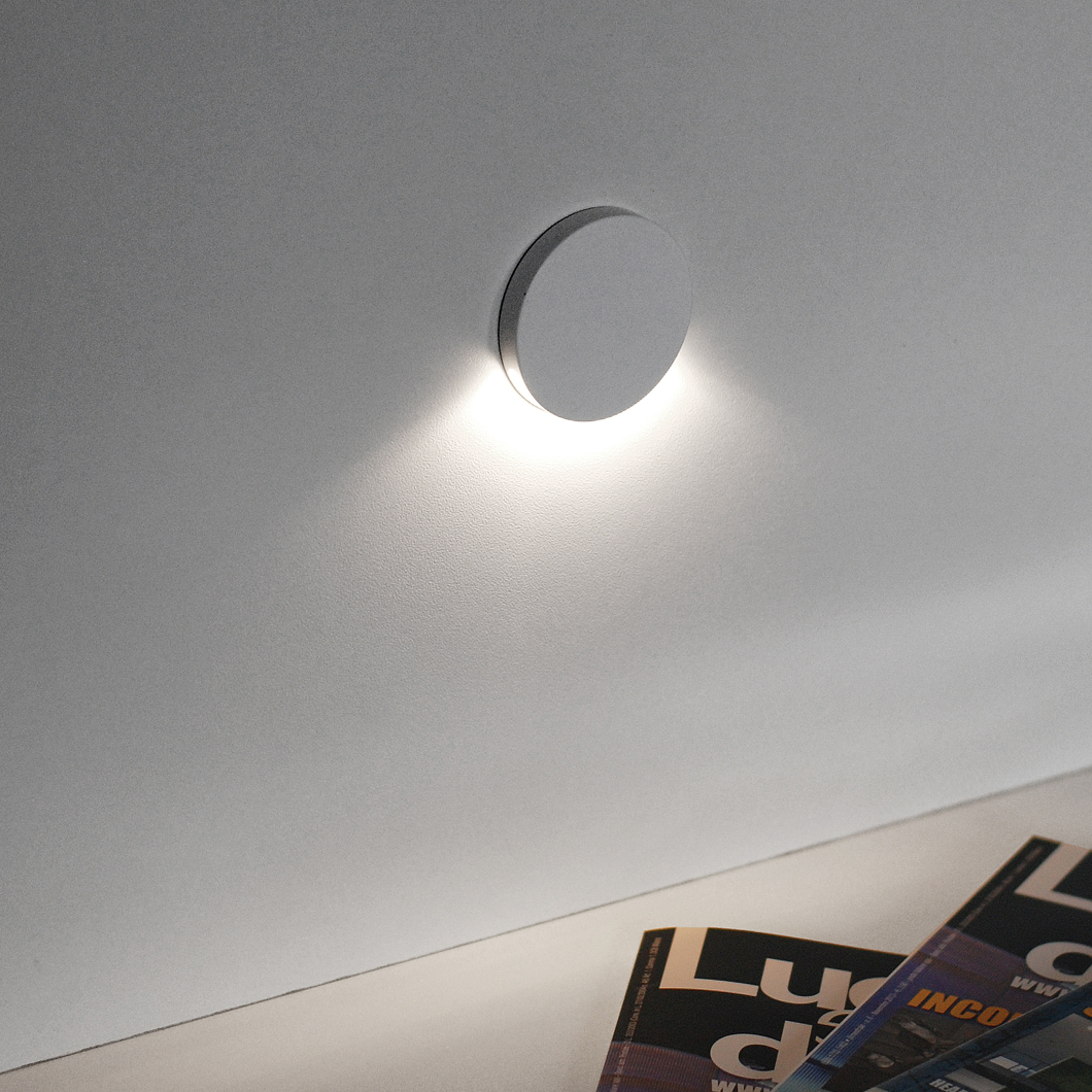 Flexalighting Bang R Round LED Step Light | Darklight Design | Lighting ...